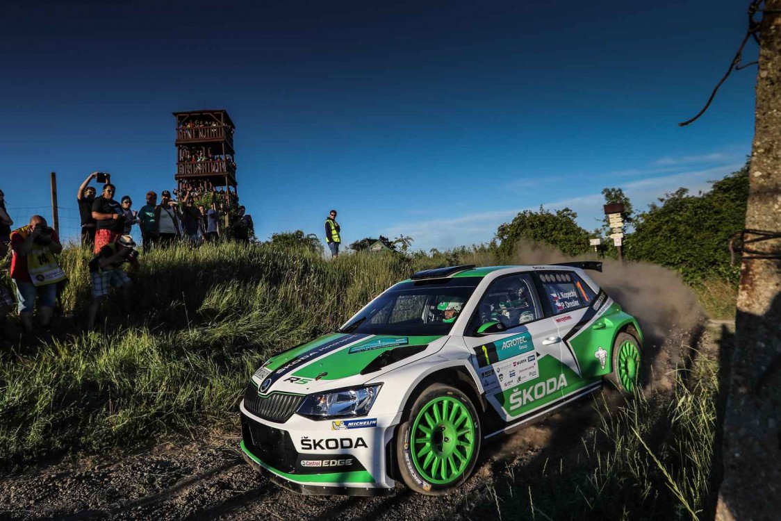 PHOTO: ŠKODA Fabia R5 cars at the Rally Hustopeče - Škoda Motorsport