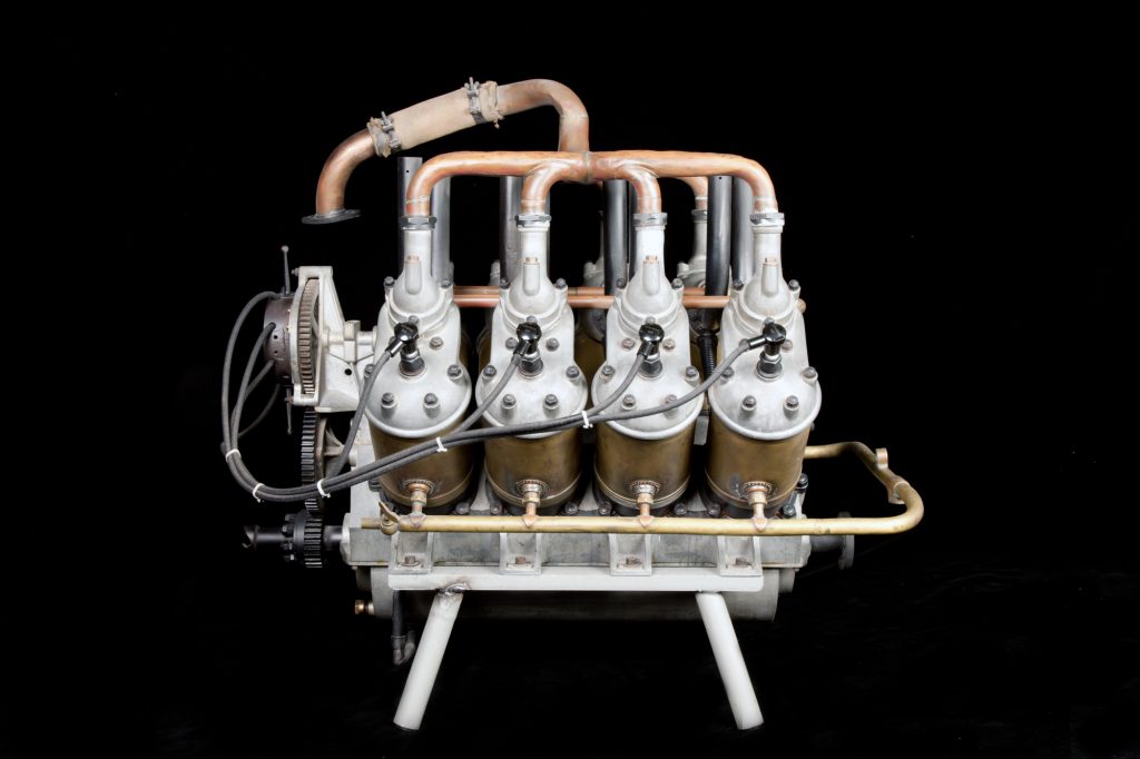 A Song of Air and Fuel: The Origins of Fuel Injection - Škoda Motorsport