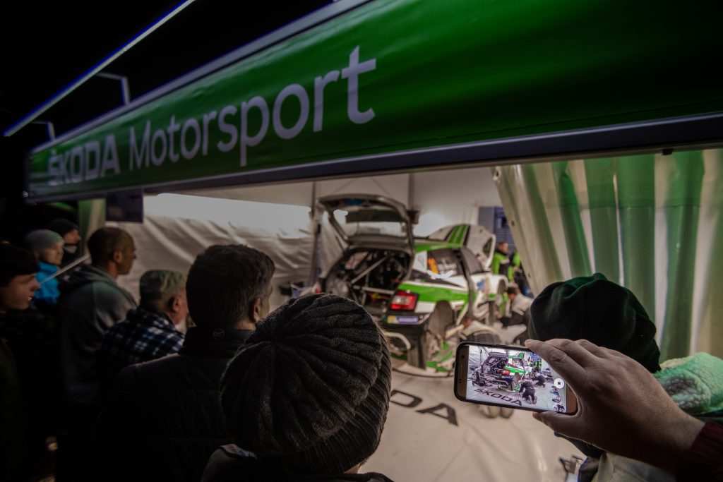 What Happens at Service Park | Beginner’s Guide to Rally - Škoda Motorsport