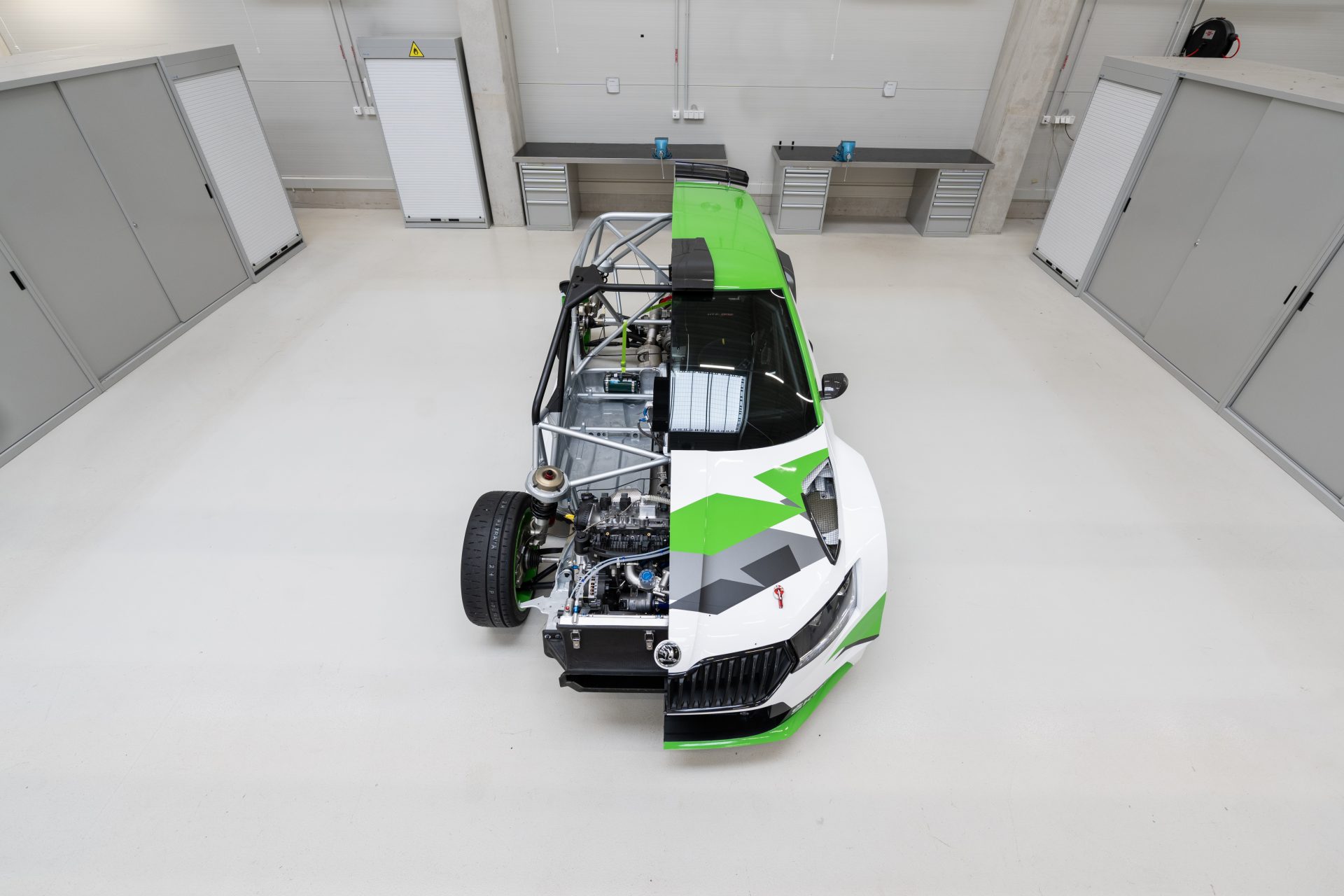 A look inside the race car - Škoda Motorsport
