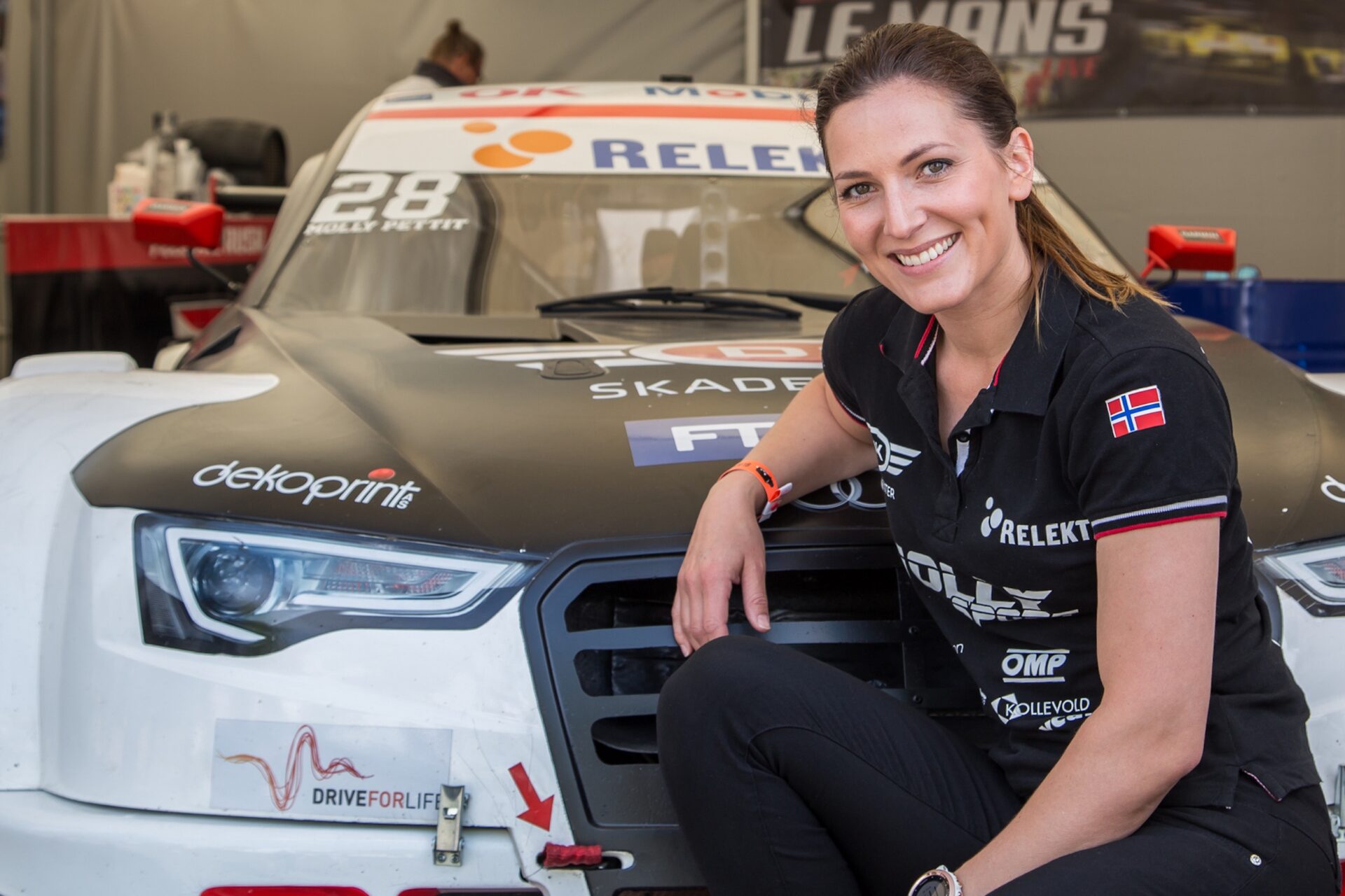 Female Element: Molly Pettit | WRC Reporter - Škoda Motorsport