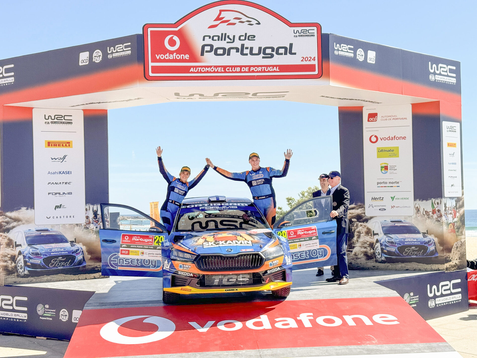 Female element: Janni Hussi | Navigator - Škoda Motorsport