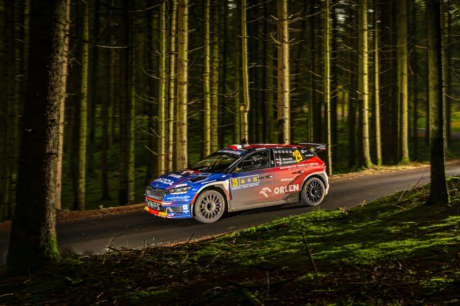 Solberg keeps his title shot alive | Central European Rally - Škoda ...